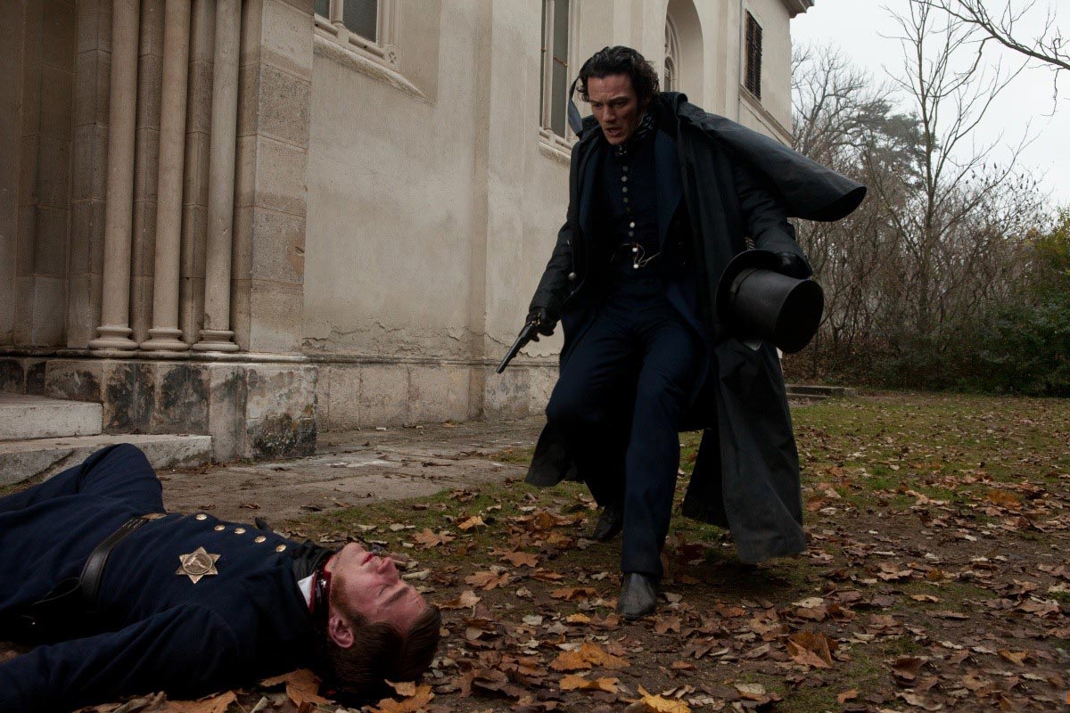 Media Overload: The Raven