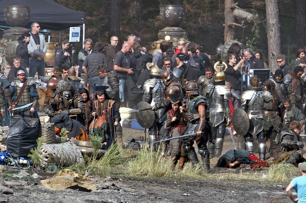 Here's our first good look at the Dark Elves in Thor 2
