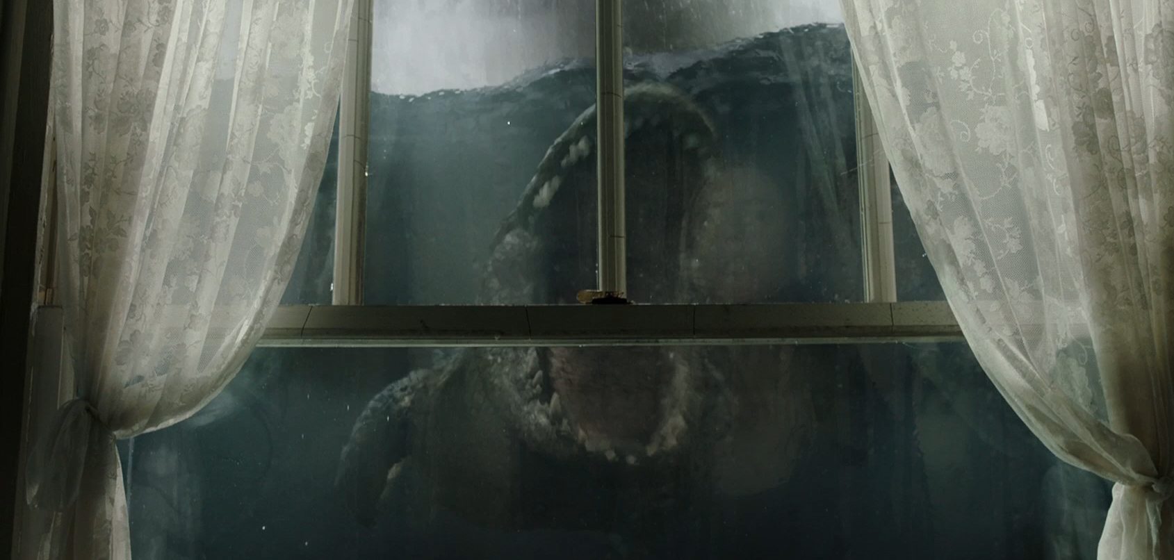 Review: Forget Jaws, 'Crawl' Had Me Shook!