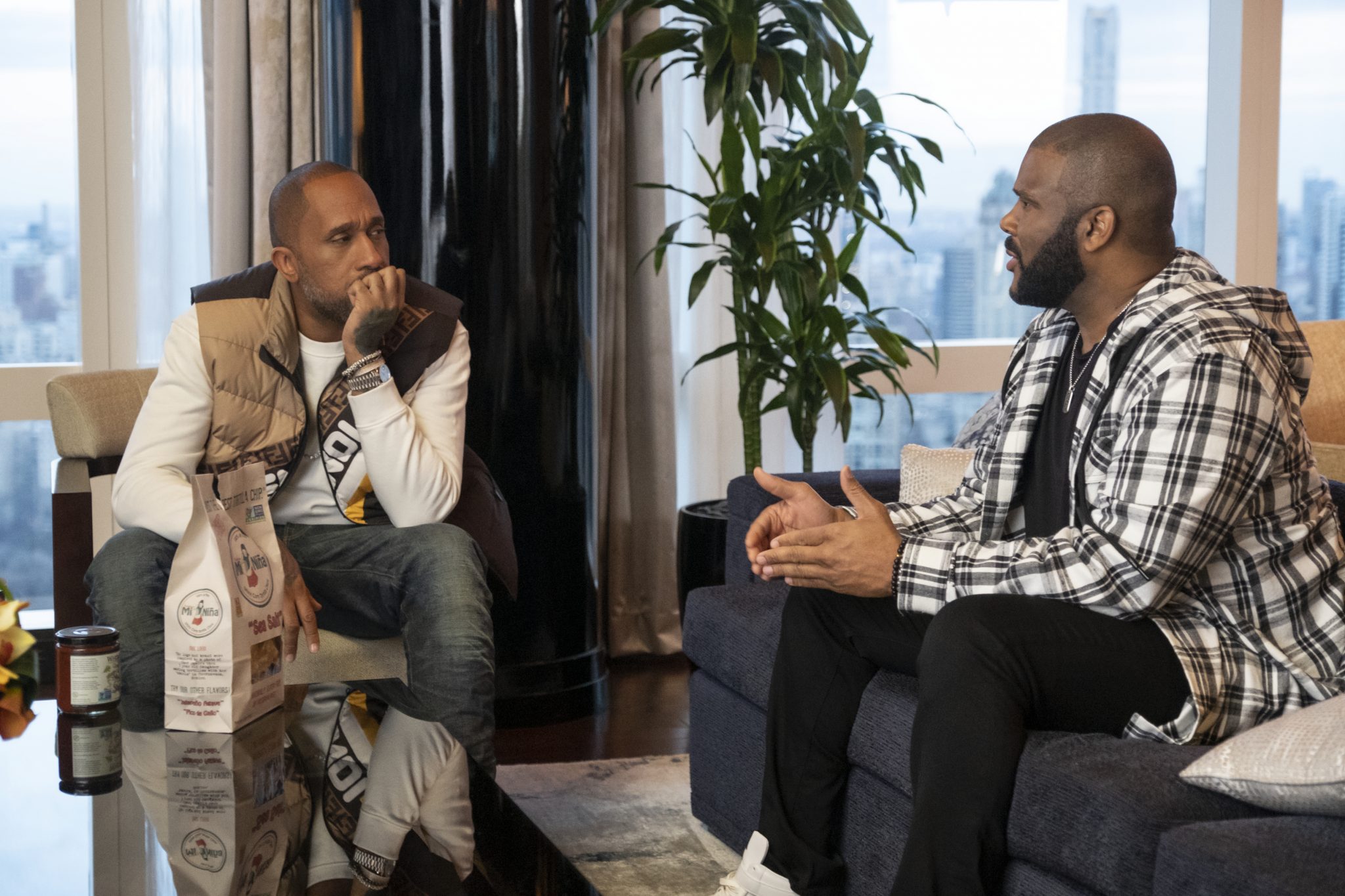 Kenya Barris Responds To Colorism Controversy In Netflix's #blackAF