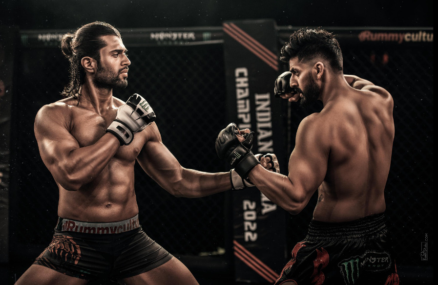 Liger (2022): The Crossbreed