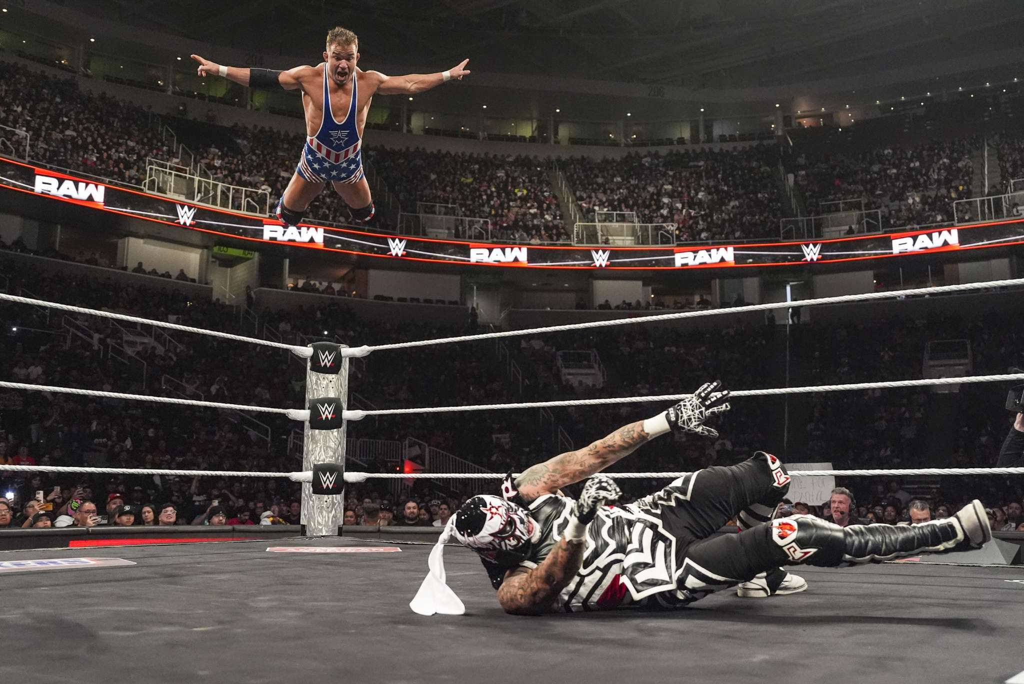 WWE Raw Results on Netflix: Penta, Lyra Valkyria, and More