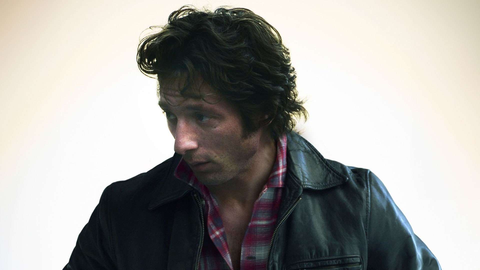 Jeremy Allen White Joins Molly Gordon’s New Film Peaked and More 2026 ...