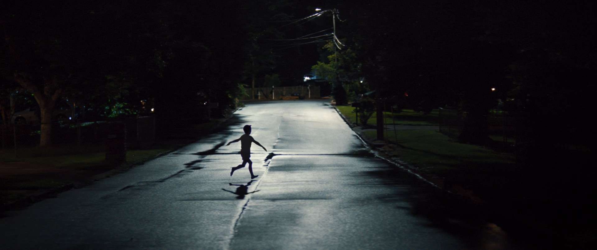 A Mysterious Disappearance Unfolds in Chilling Horror Film WEAPONS