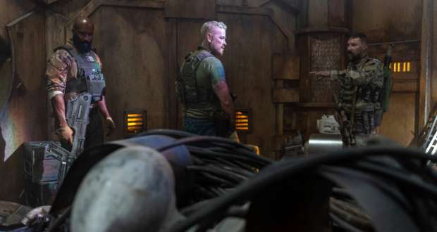 Dangerous Animals Review: A Visceral, If Predictable, Experience