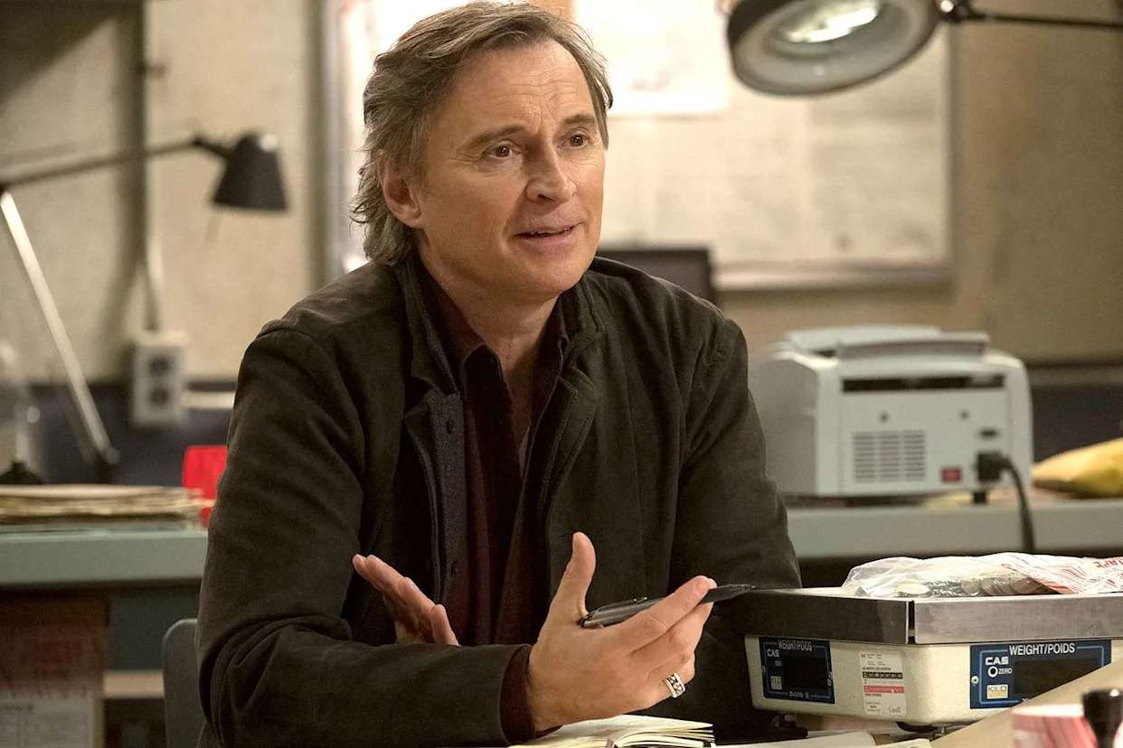 Robert Carlyle Takes on Sherlock Holmes in CBS Series Watson