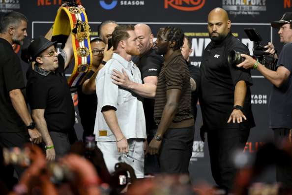 Canelo vs. Crawford: Netflix to Stream Historic Superfight on Sept. 13