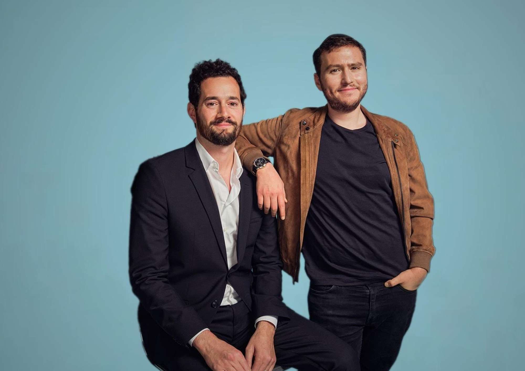 Paramount Signs Weapons Producers