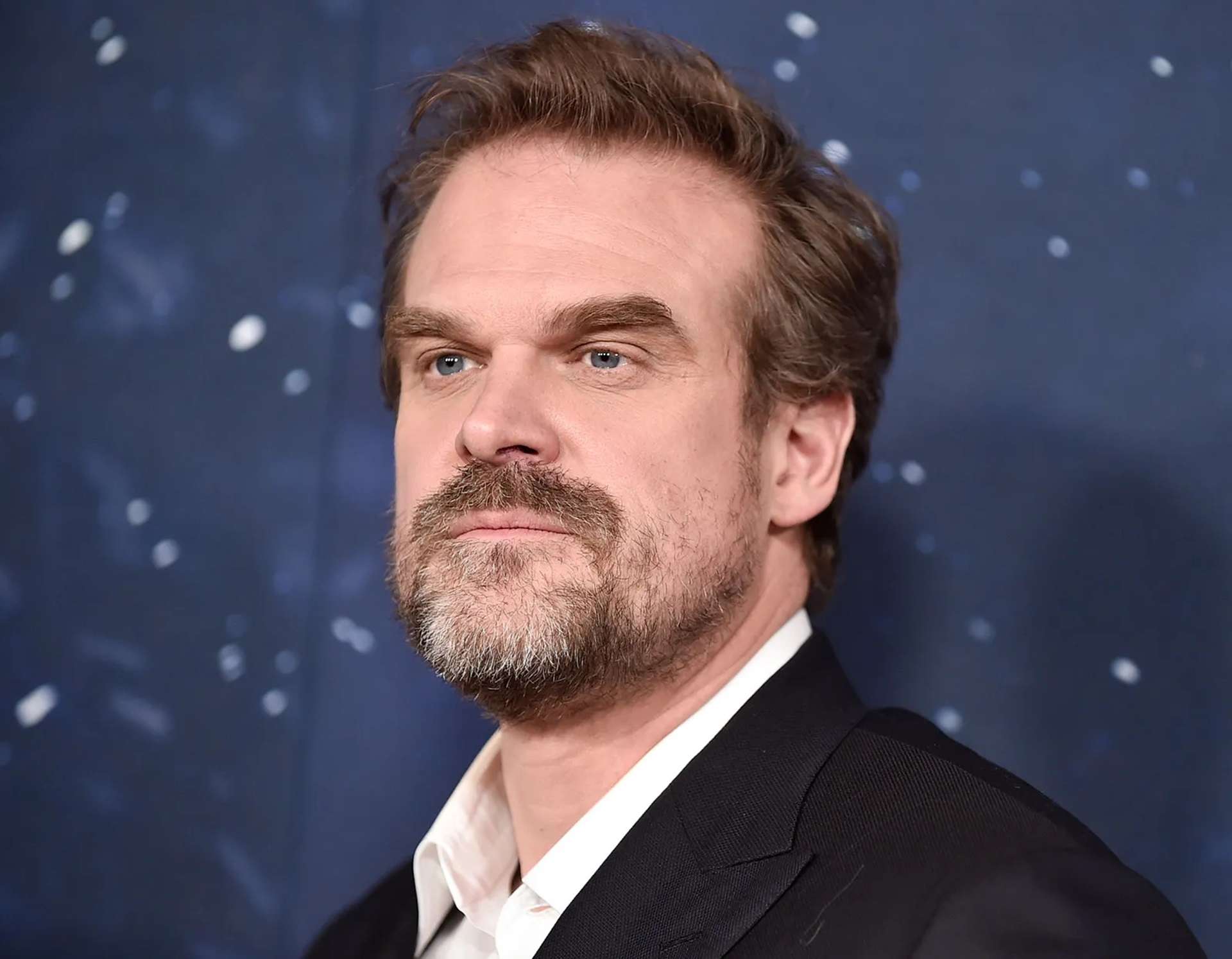 Lionsgate Announces A Head Full of Ghosts Film Starring David Harbour ...