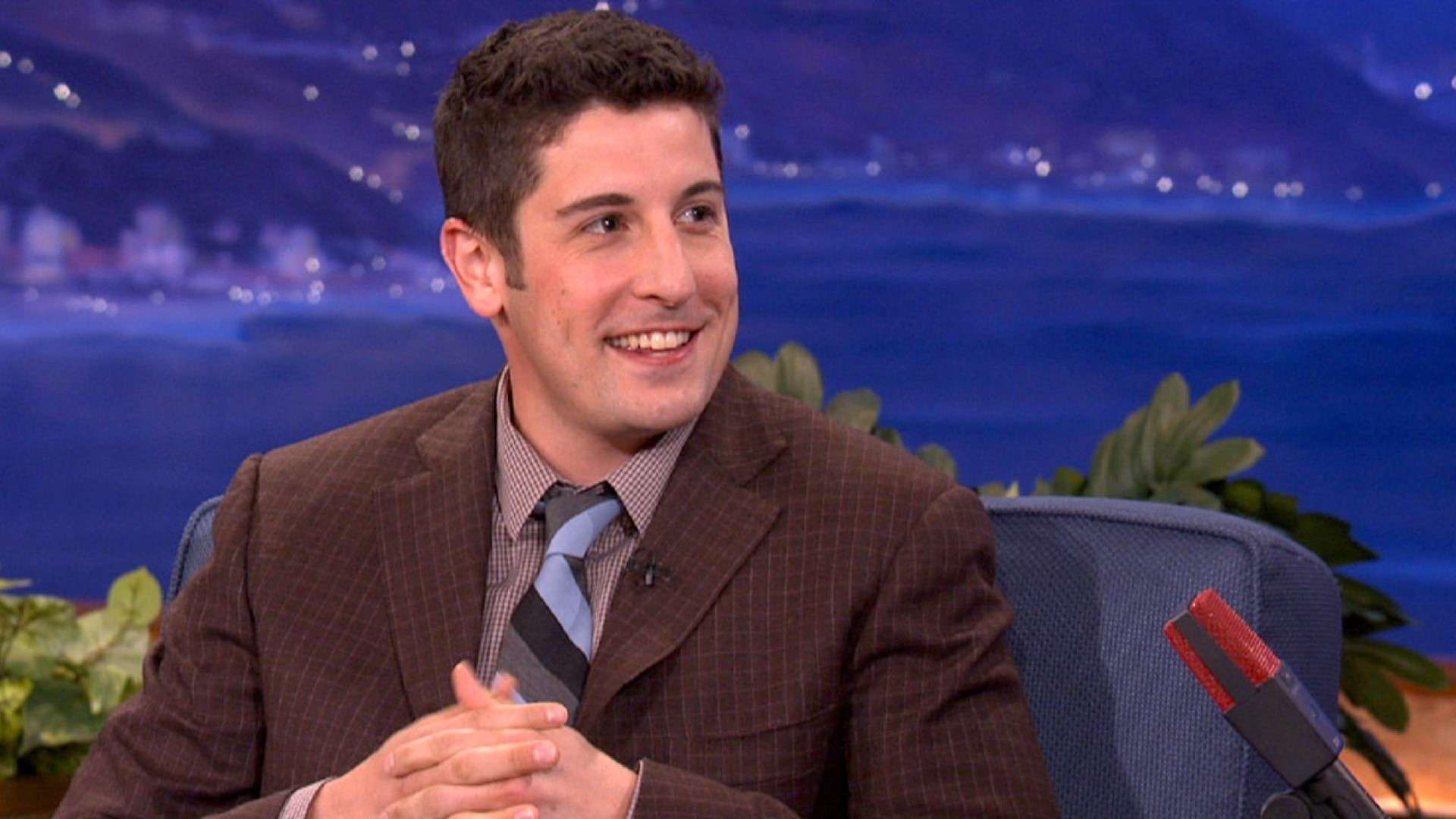 Jason Biggs Talks Dark New Home Invasion Film and American Pie 5