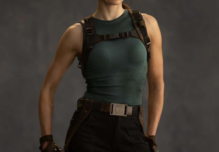 Sophie Turner Shows a Rugged Lara Croft in New Tomb Raider Set Photos
