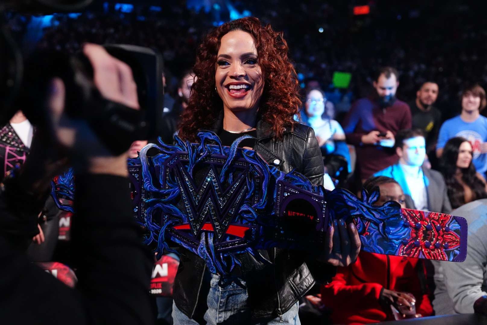 WWE Raw in Brooklyn – Stranger Things Visuals, Big Matches, and a Hot Crowd